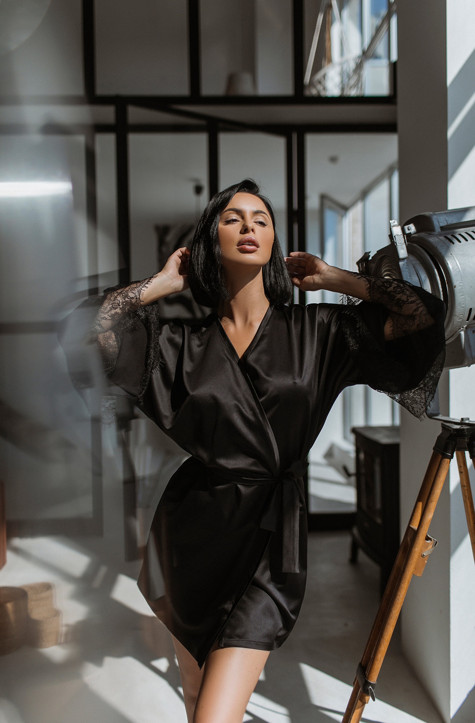 Bride robe with lace sleeves White boudoir robe Long silk robe | Etsy