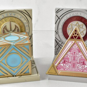 Custom Jedi and Sith Holocron Displays - Etsy