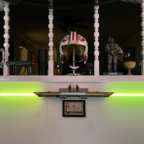 Legacy Lightsaber Wall Mount Display - Etsy