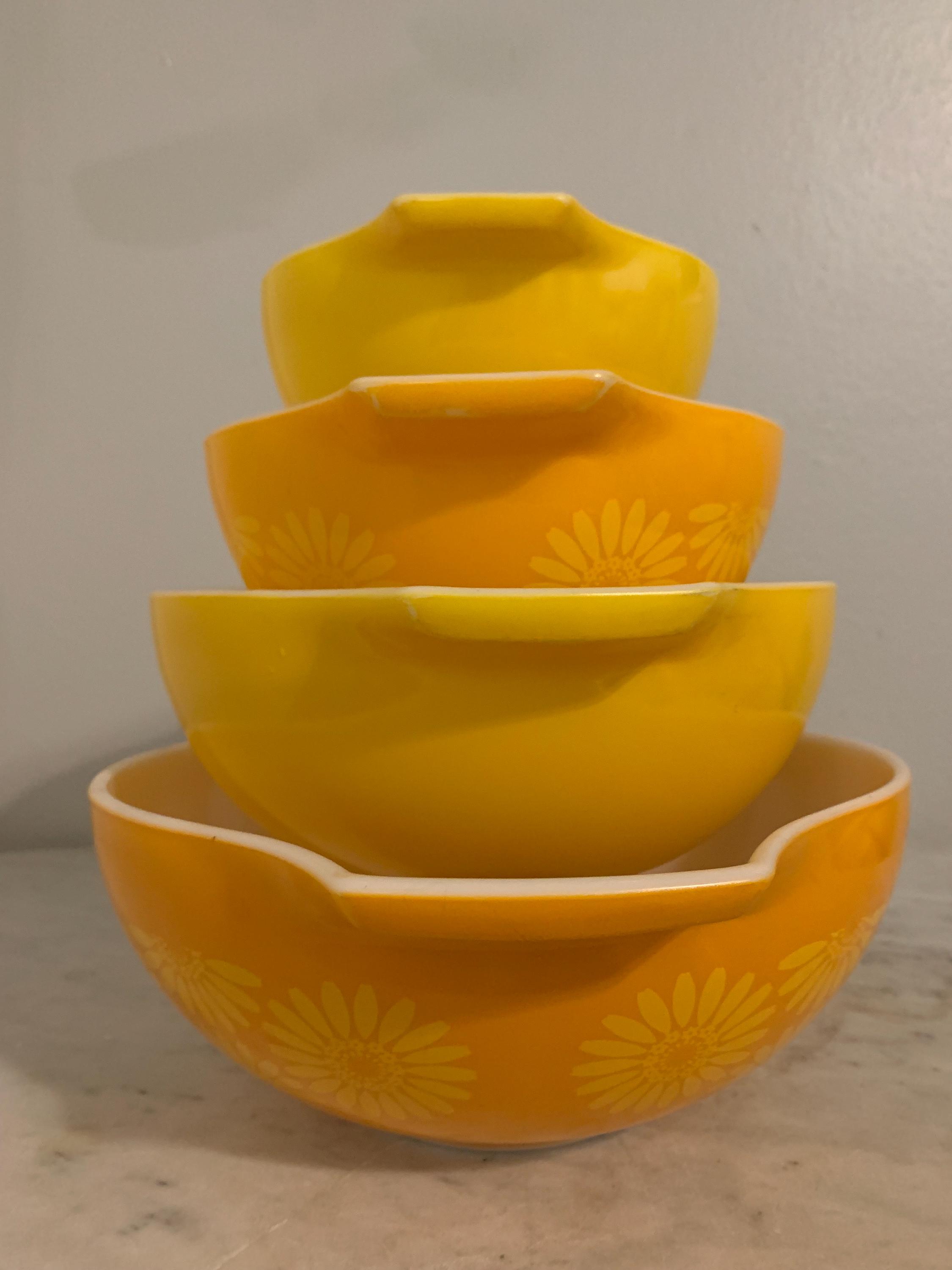 Daisy Pyrex Cinderella Mixing Bowls - Etsy