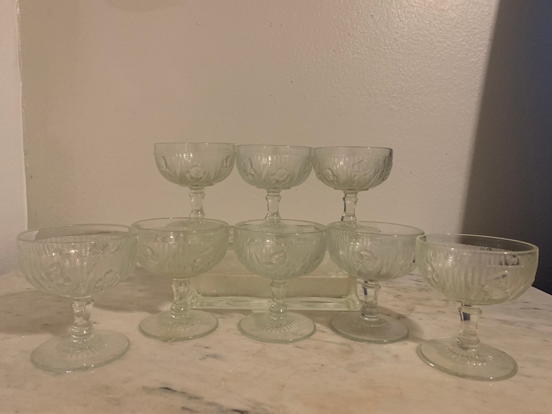 Iris and Herringbone Sherbert Bowls - Etsy