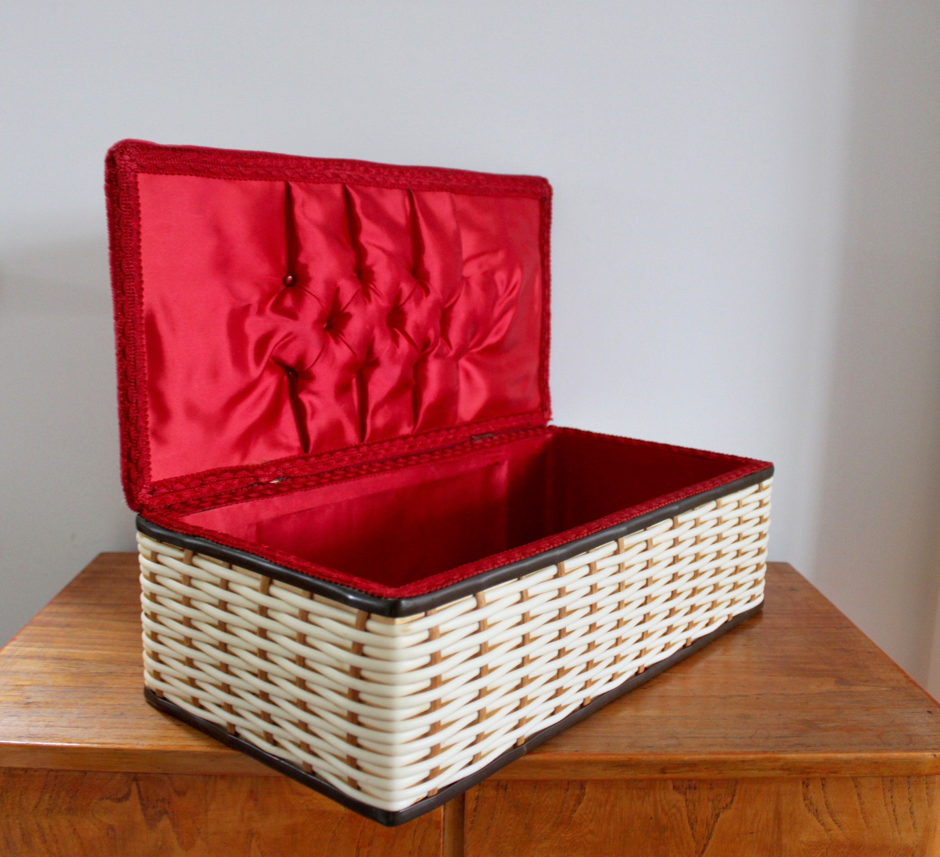 Vintage Woven Red Sewing Box Mid Century 1960s Retro Sewing - Etsy