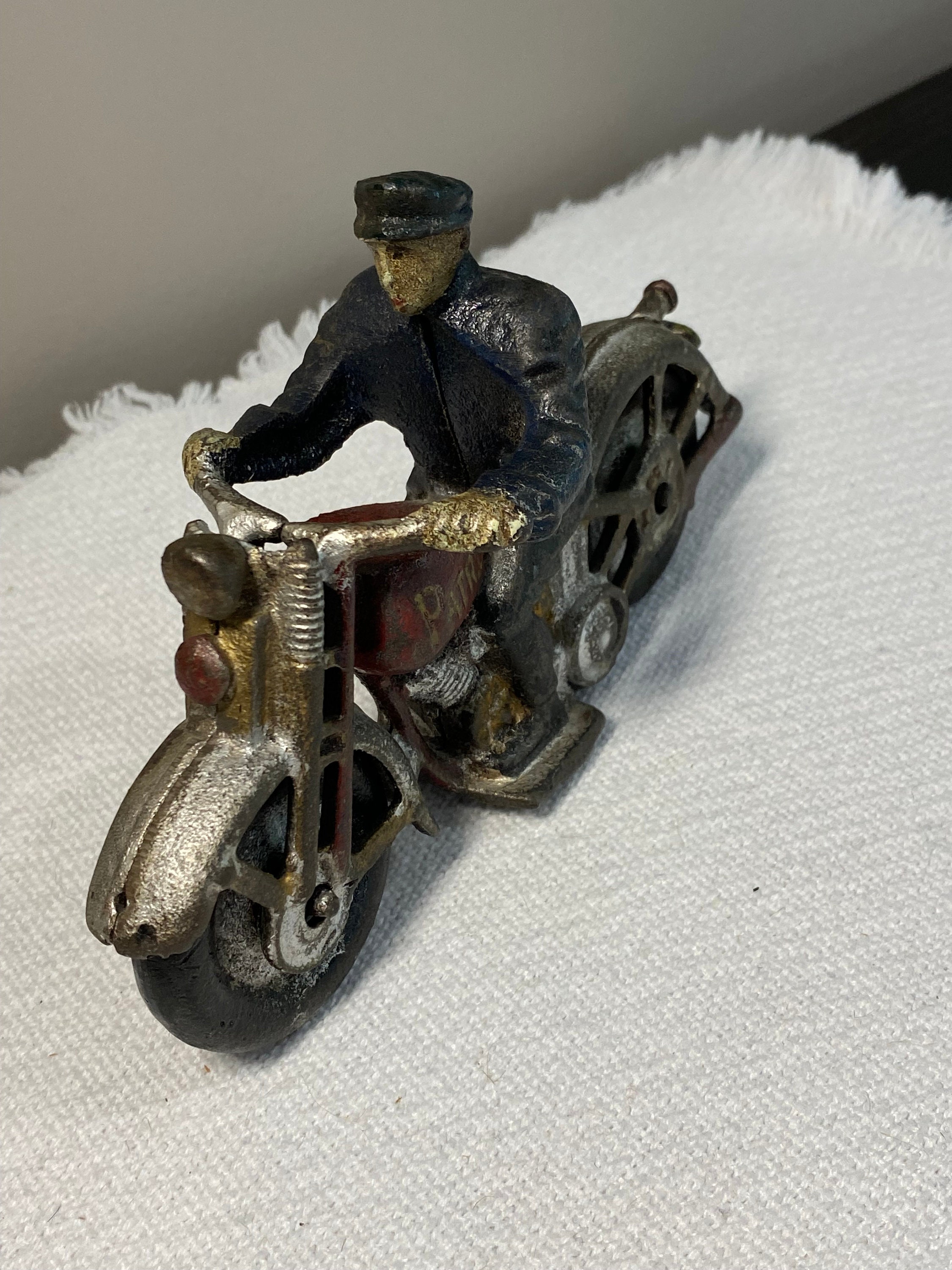 Vintage Cast Iron Police Motorcycle With Rider - Etsy