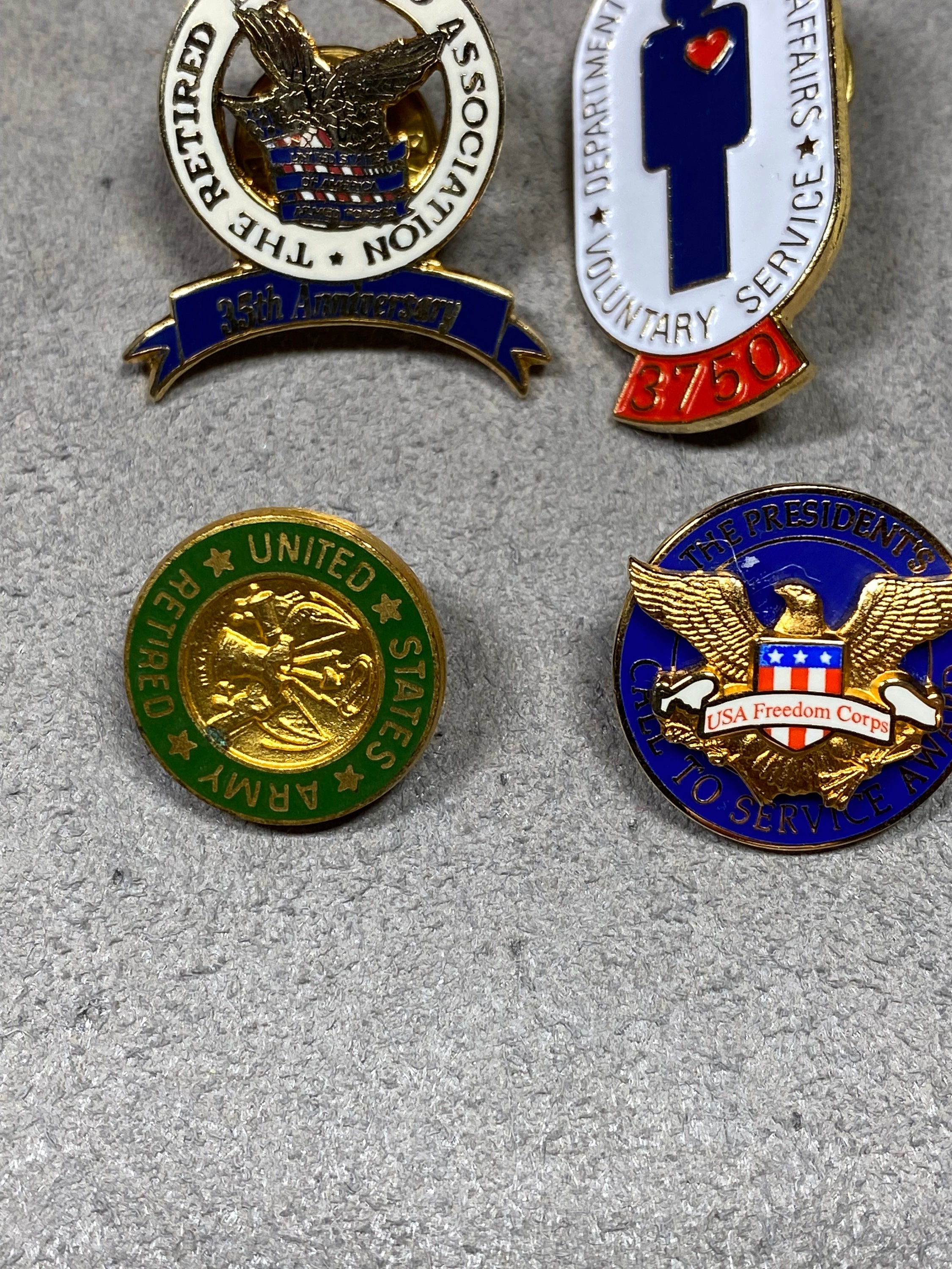 8 Assorted Vintage Military Lapel Pins - Etsy