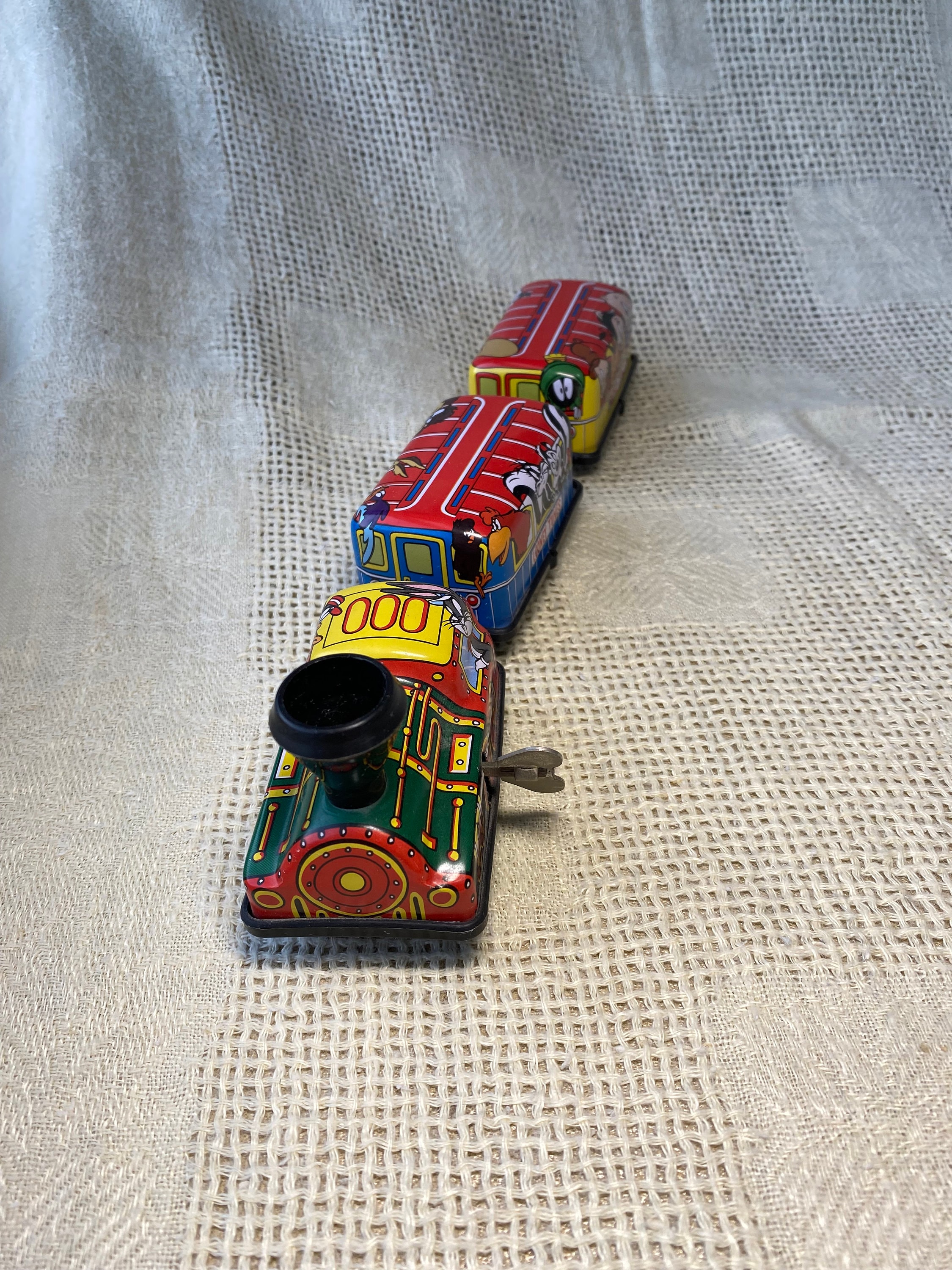 3 Pc. Looney Tunes Toy Windup Train - Etsy