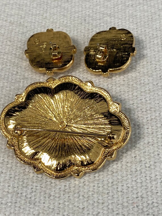 Vintage Avon "Victorian Spring Collection" Brooch and… - Gem