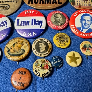 16 Assorted Vintage Political Pins/buttons - Etsy