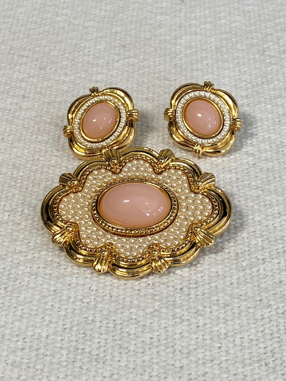 Vintage Avon "Victorian Spring Collection" Brooch and… - Gem