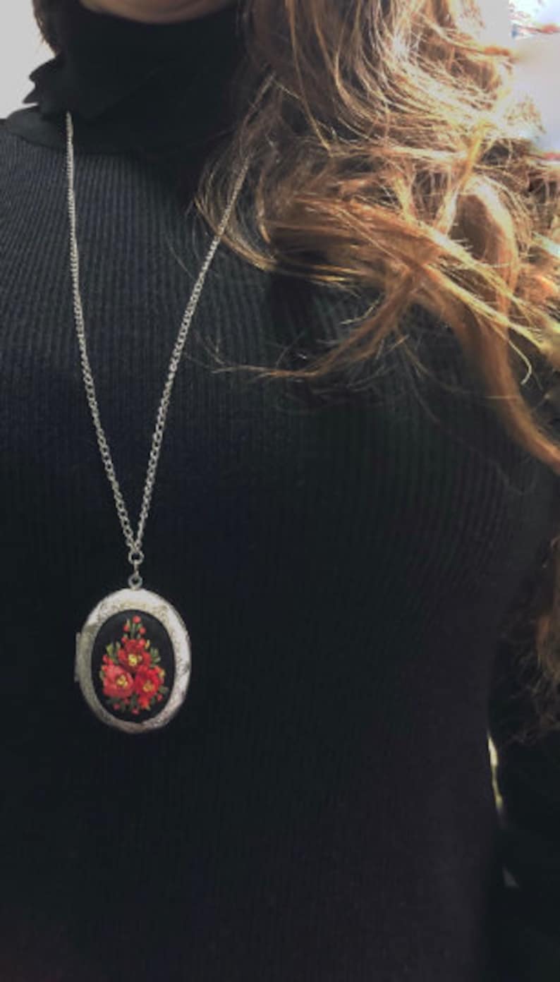 Hand Embroidered Locket Necklace With Photored Bouquet - Etsy