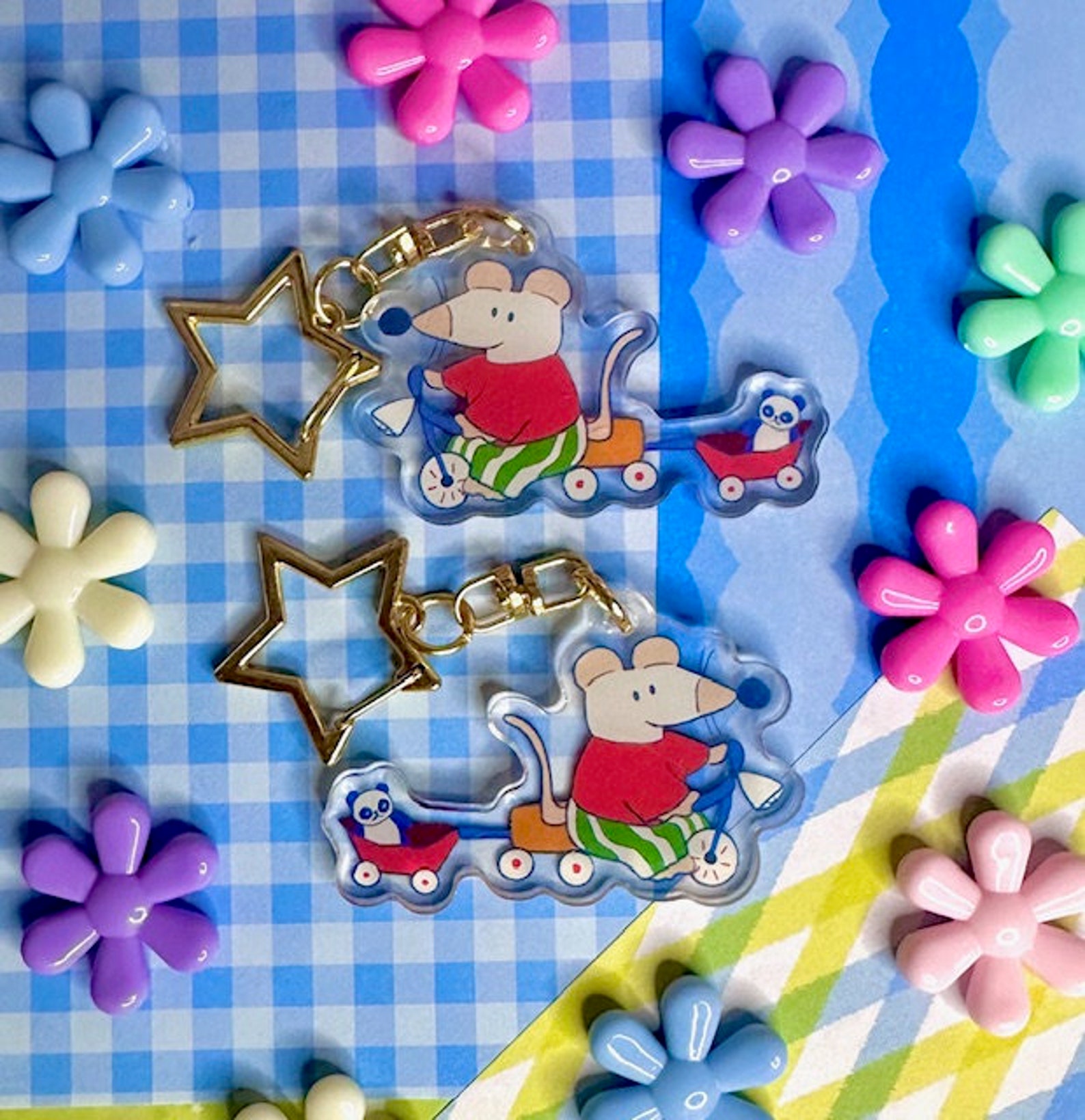 2000s Nostalgia Keychains, Cartoons, Children's Books - Etsy