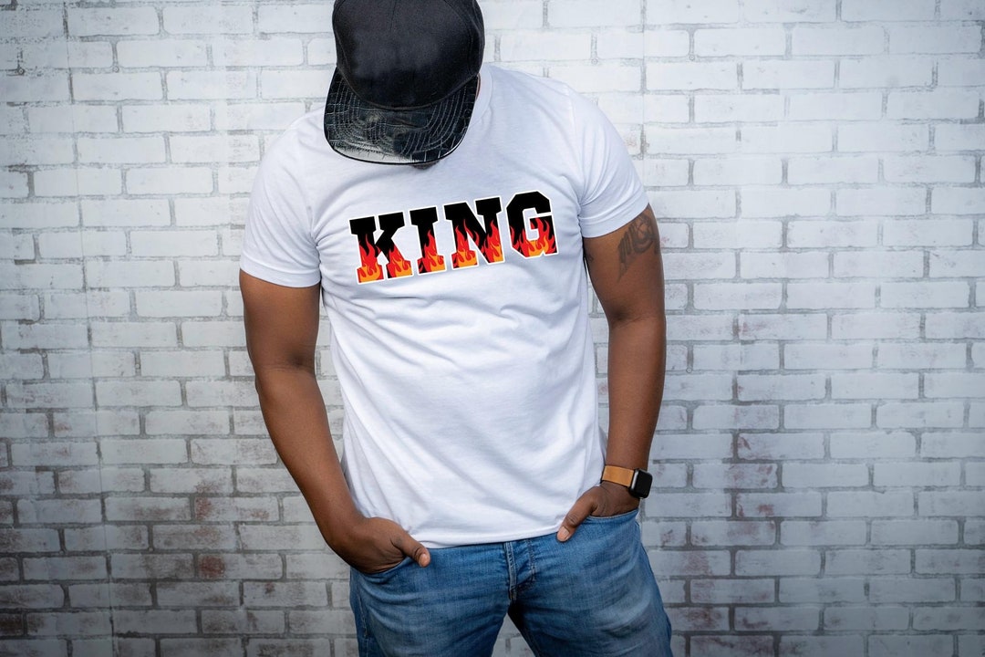 King Tshirt - Etsy