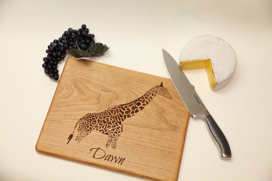 Giraffe Cutting Board, Engraved Cutting Board, Birthday Gift, Giraffe ...