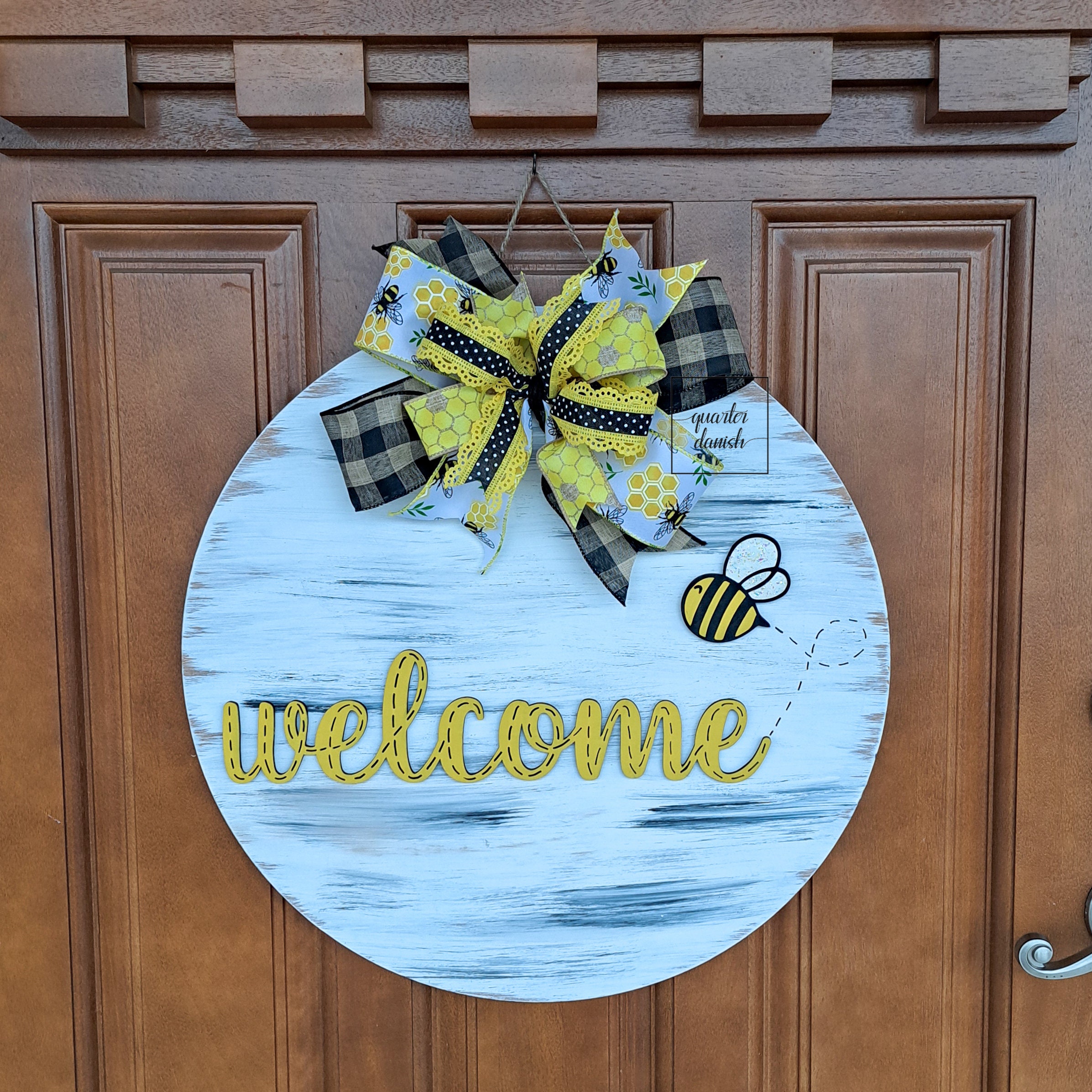 Bee Door Hanger, Welcome Spring Door Sign, Gift for Beekeeper, Gift for ...