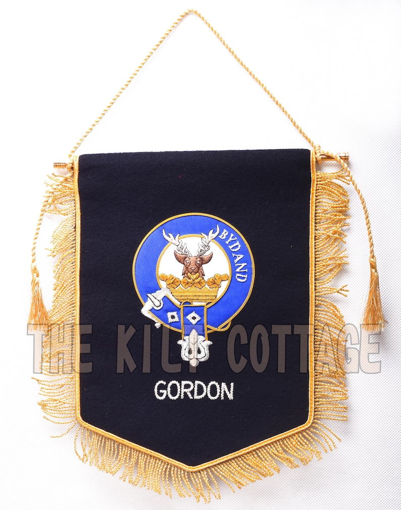 Scottish Clan Gordon Crest Banner – Embroidered BYDAND Motto Wall ...
