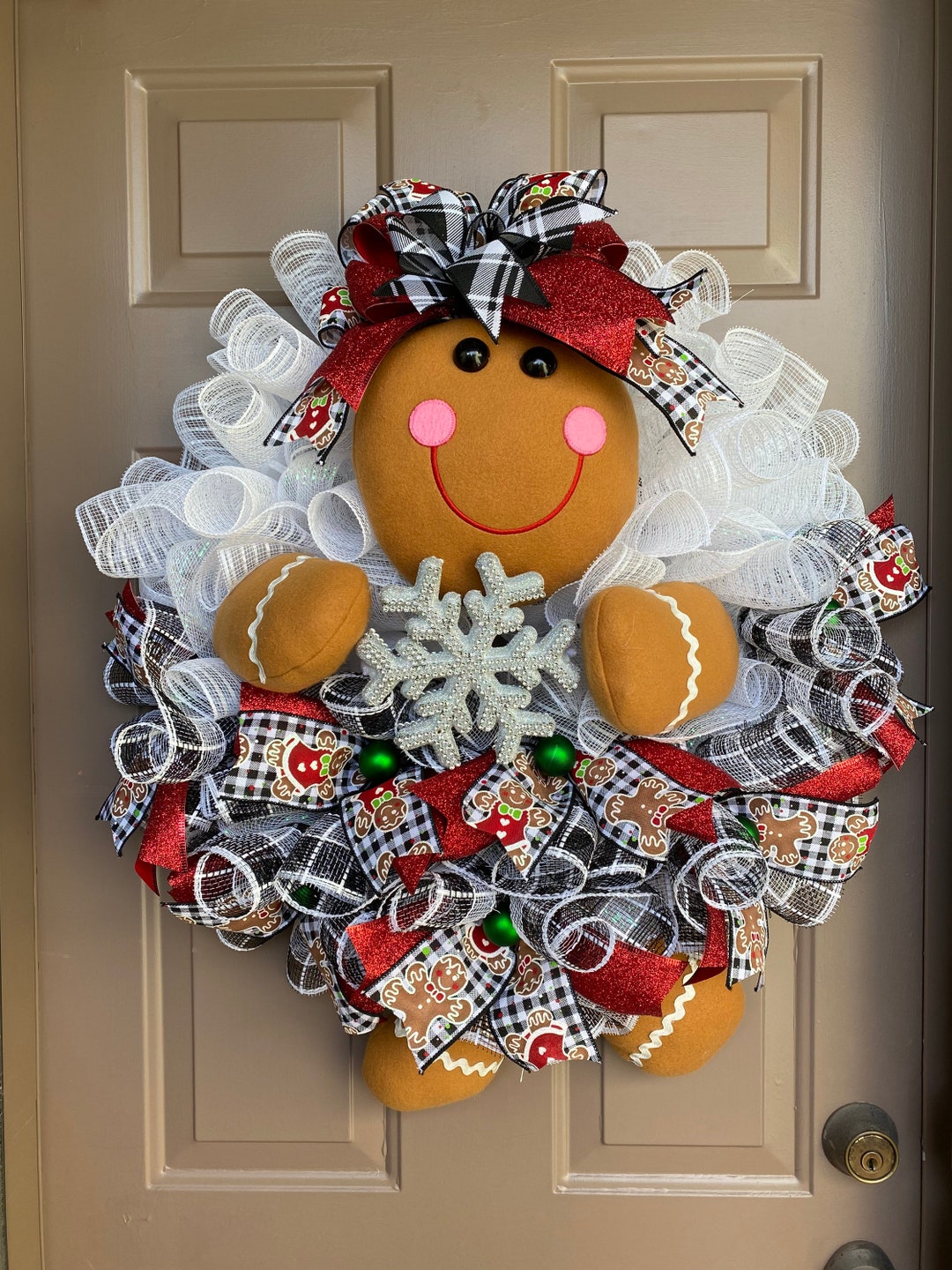 Gingerbread Girl Christmas Wreath, Gingerbread Door Decor, Gingerbread ...