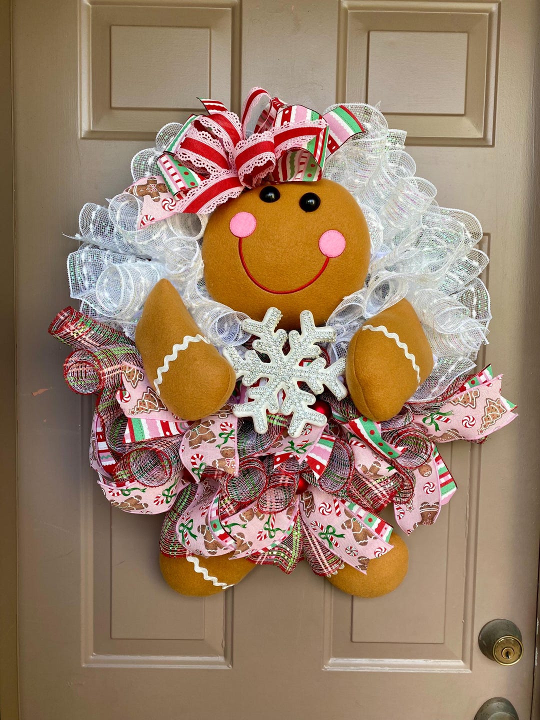 Gingerbread Girl Christmas Wreath, Gingerbread Holiday Decor for Porch ...