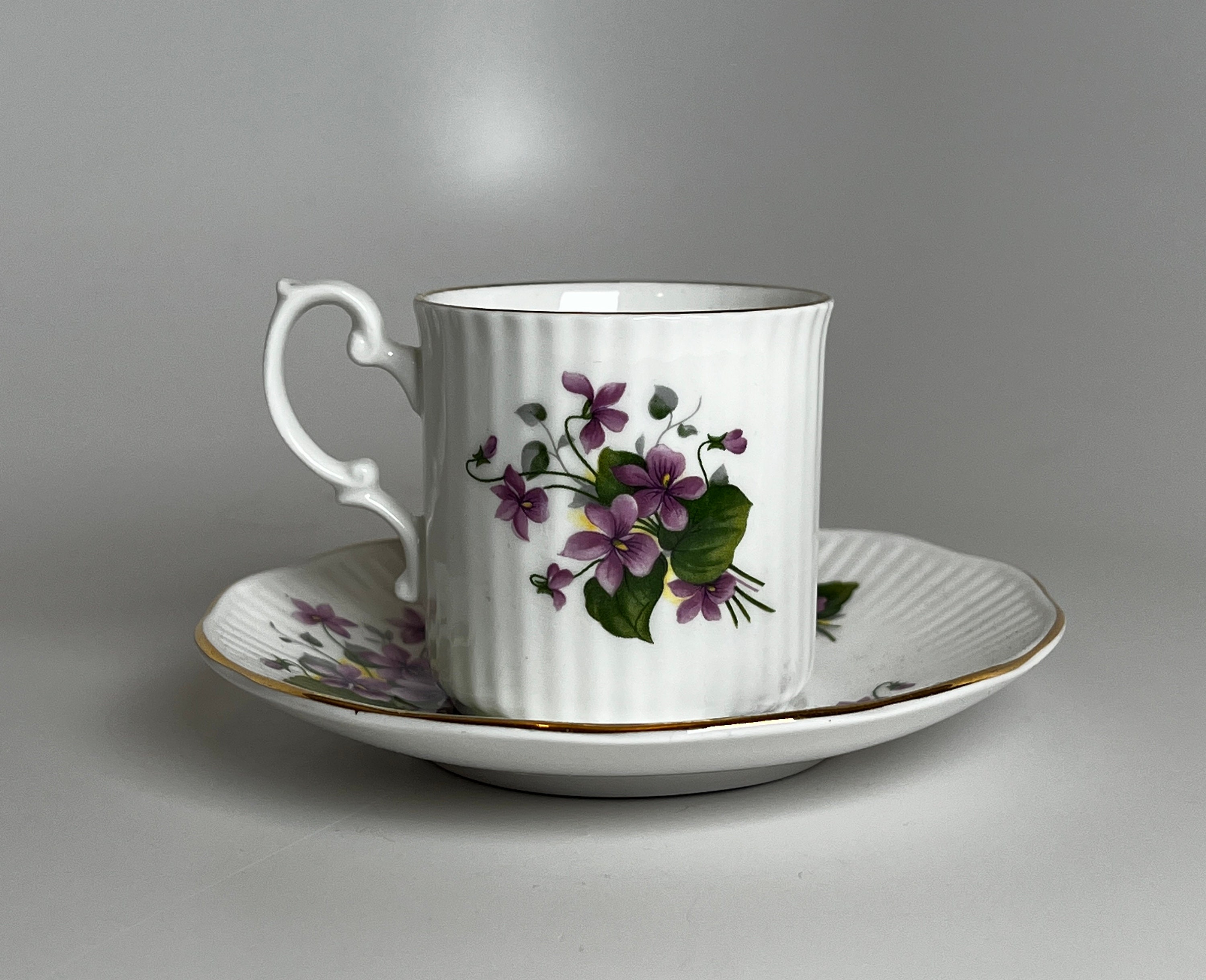 Dorset Elizabethan Staffordshire Fine Bone China England Tea Cup and ...