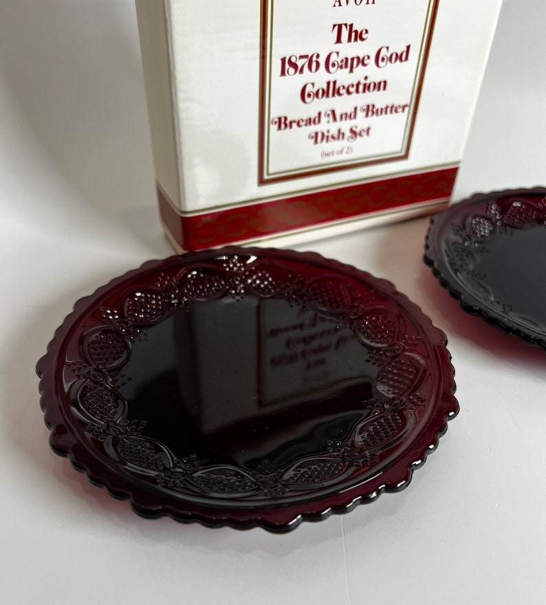 Avon 1876 Cape Cod Collection Bread & Butter Dish Set set of Two - Etsy