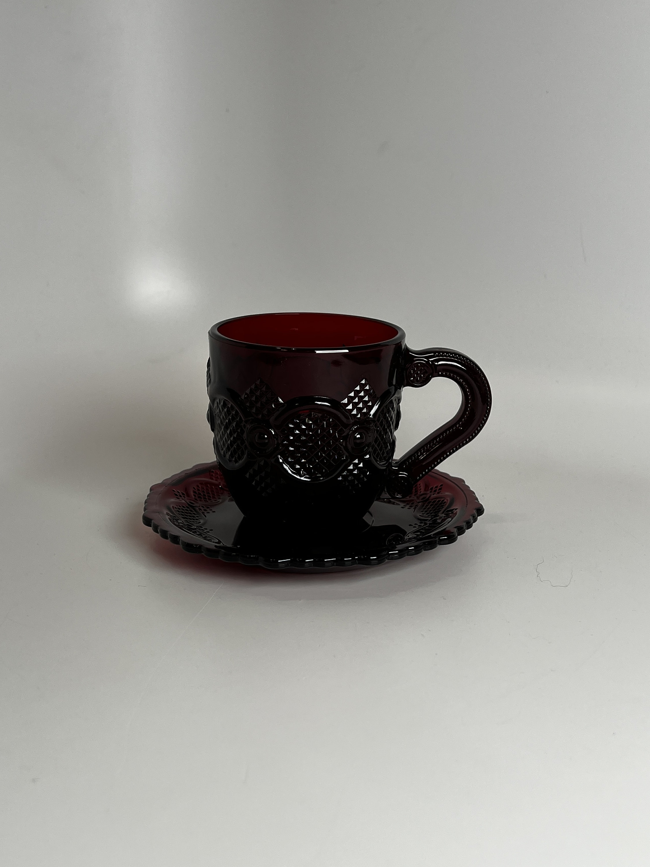 Avon the 1876 Cape Cod Collection Cup/saucer Set Each Set Sold ...