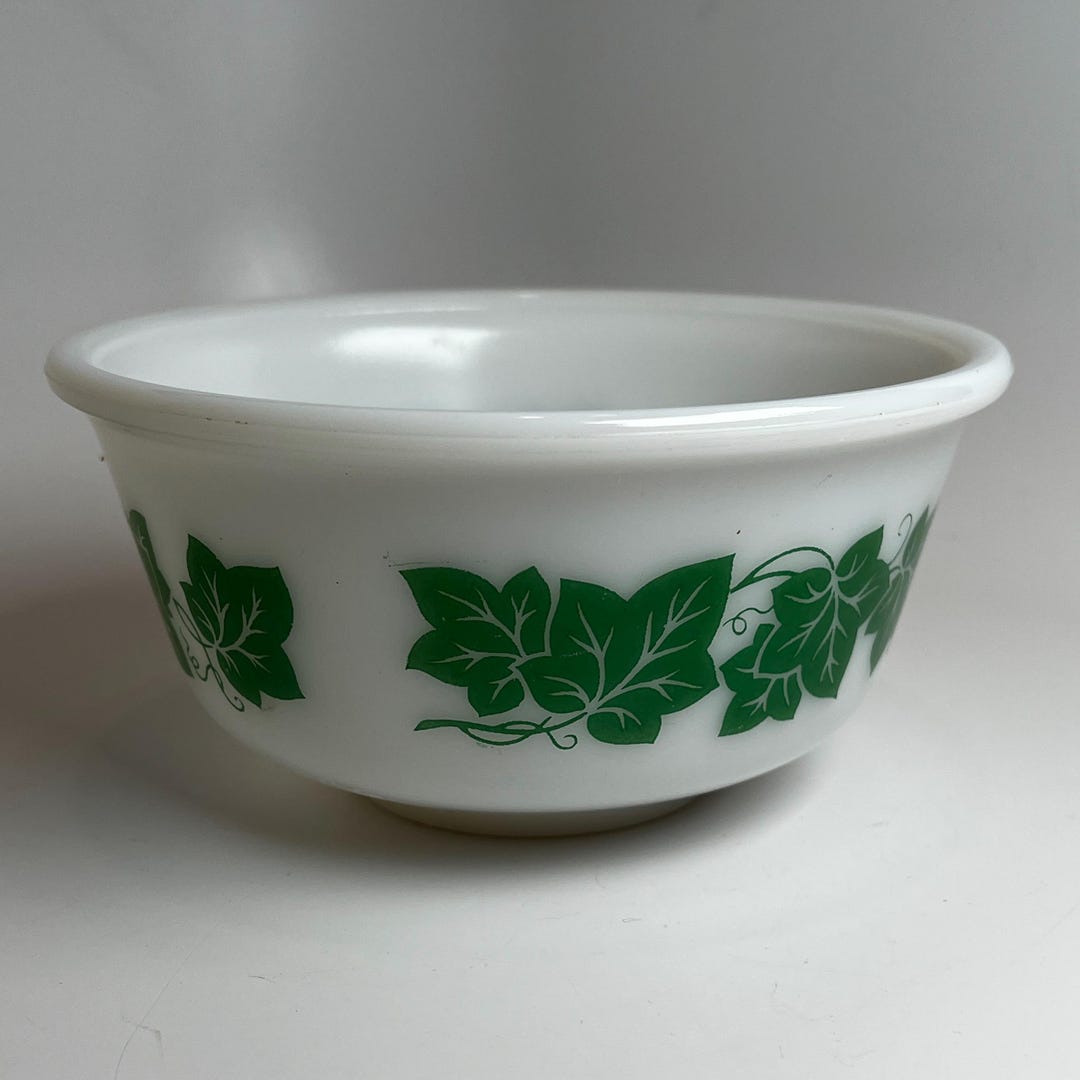 Vintage Hazel Atlas Green Leaf Ivy Milk Glass Mixing Bowl - Etsy
