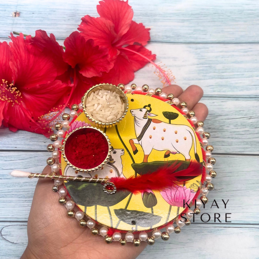 100 Pieces Haldi Kumkum Holder, Navratri Puja Plate, COW Printed Haldi ...