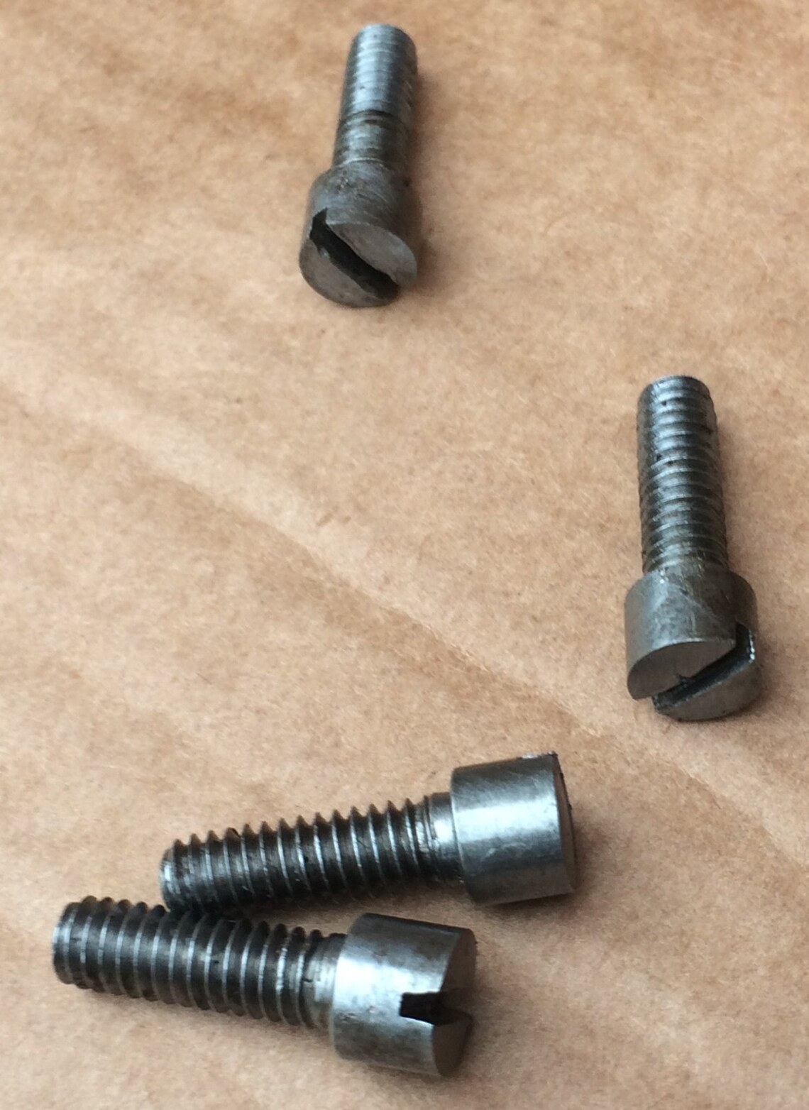 Antique Singer 29K Industrial Sewing Machine Mounting Bolting Screws X ...