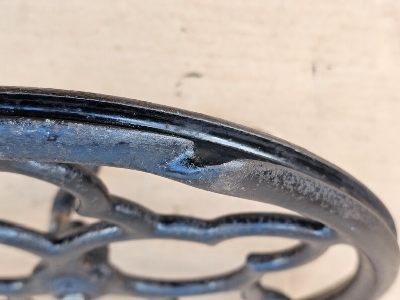 Black Antique Singer Treadle Sewing Machine Belt Guide Wheel - Etsy