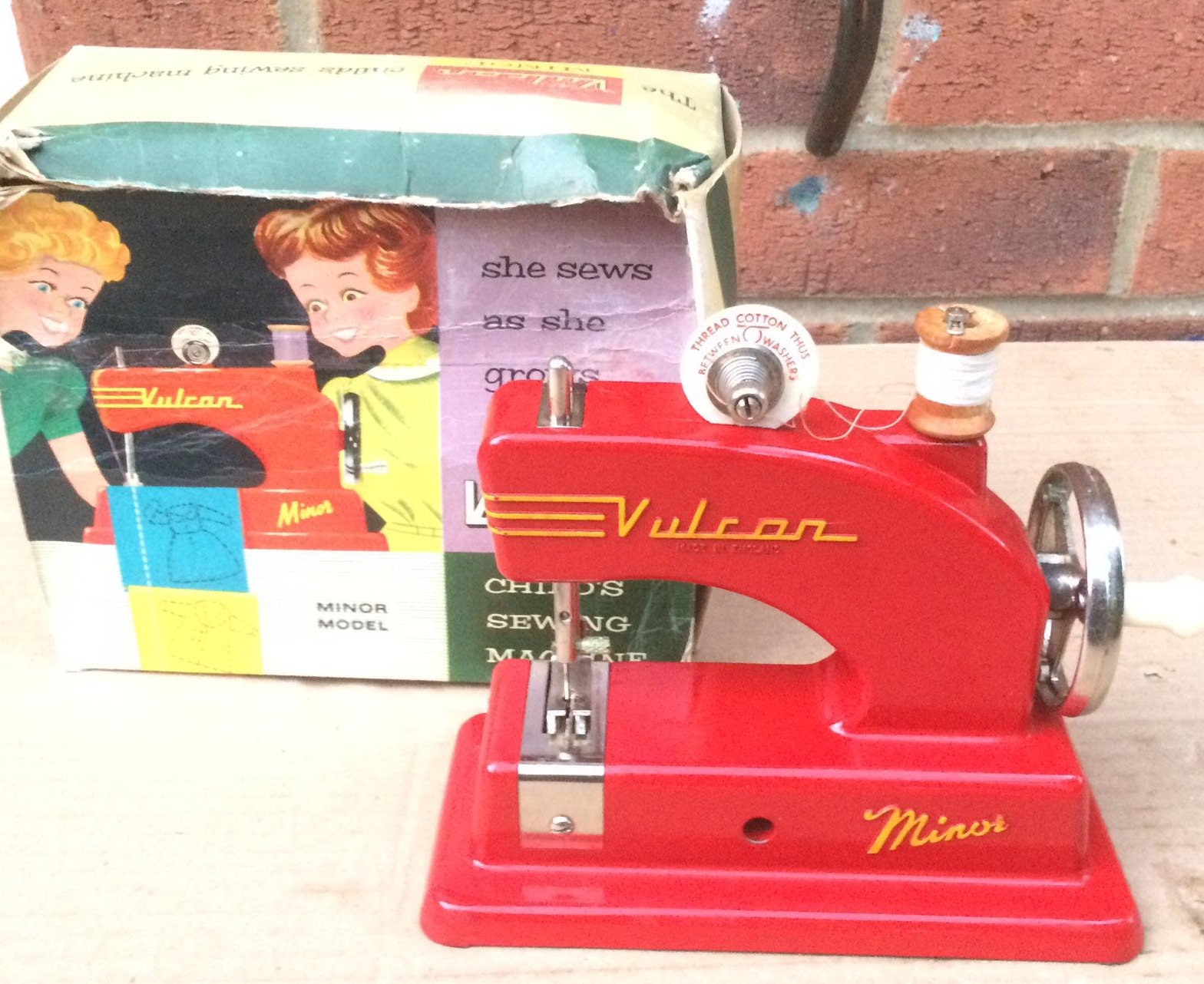 Vulcan Minor Child's Hand Crank Sewing Machine | Etsy UK