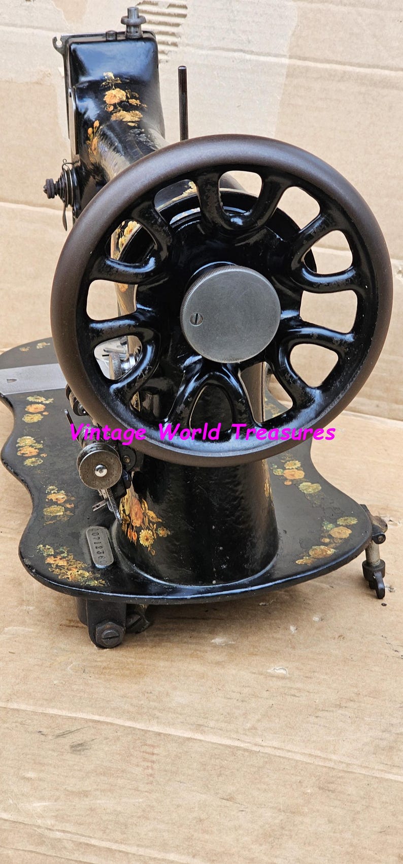 Antique Singer VS2 Treadle Sewing Machine Head: Floral Painted Decor ...
