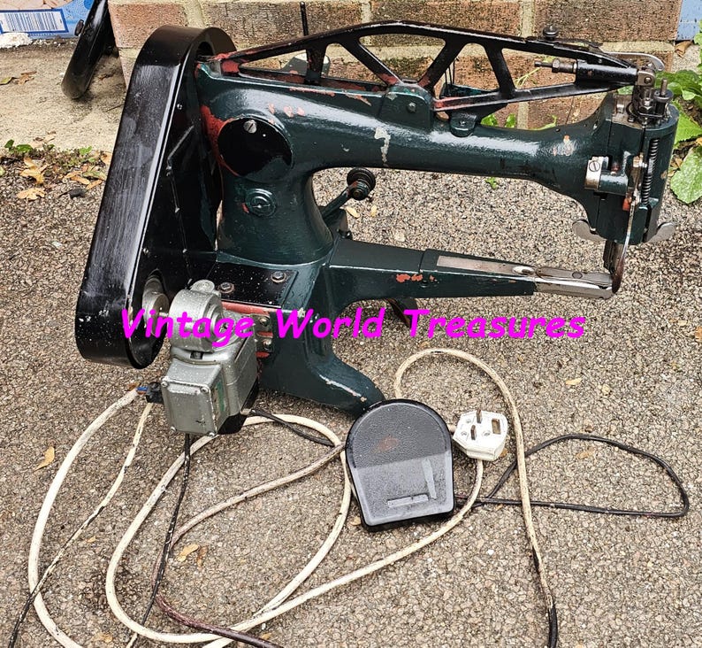 Singer 29K58 Electric Walking Foot Industrial Leather Patcher Machine ...