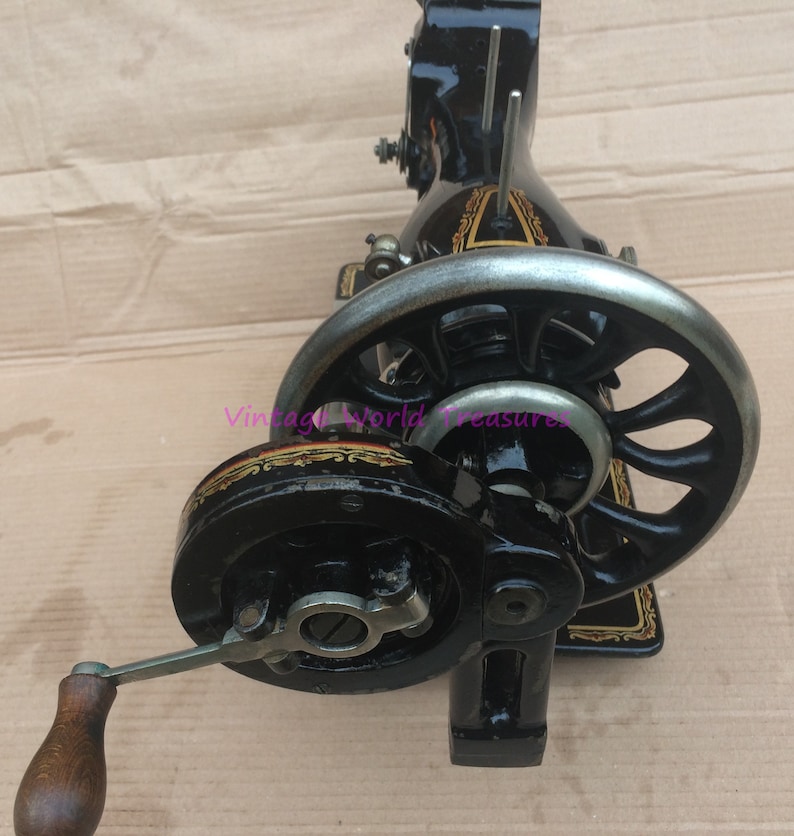 Vickers Hand-crank Vintage Sewing Machine - Etsy