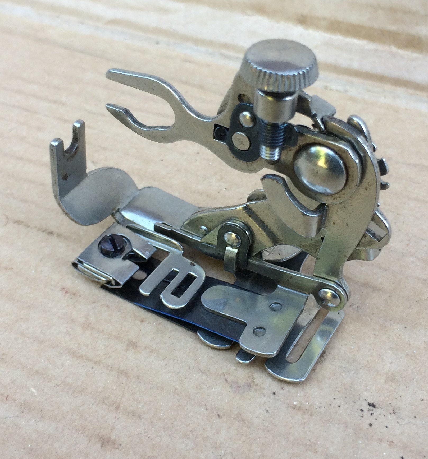 Singer 66 Sewing Machine Back Clamp Ruffler Simanco 36518 - Etsy