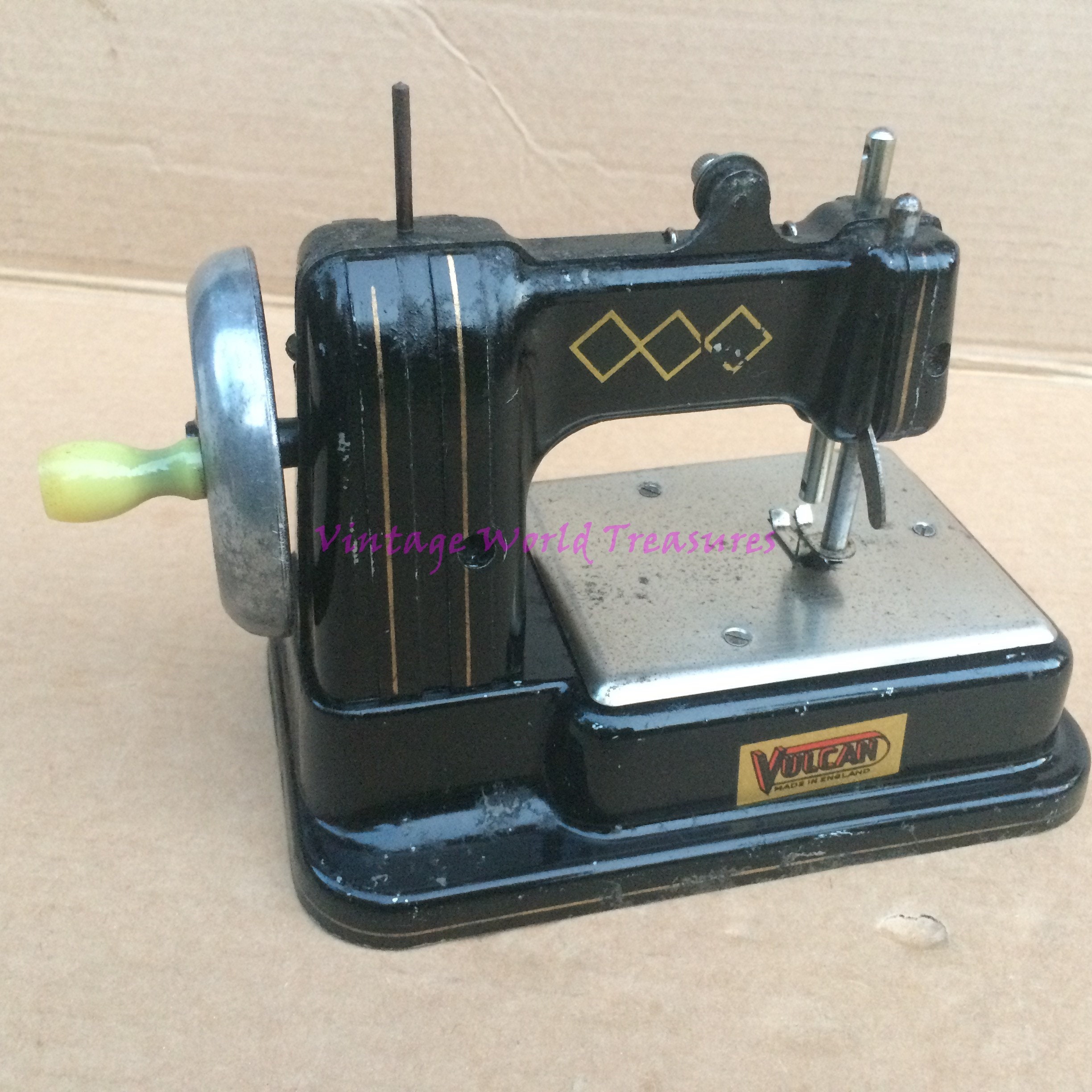 Vulcan Toy, Miniature Child's Chain Stitch Hand Crank Sewing Machine - Etsy
