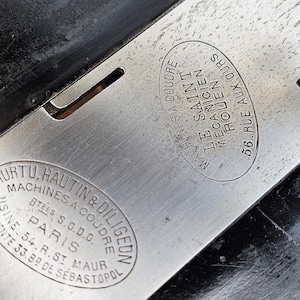 LA MODERNE Hurtu Veritable Antique Lockstich Sewing Machine Paris Head ...