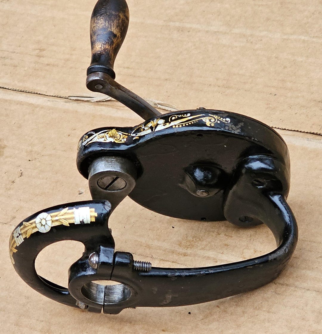 Rare Singer 27K Sewing Machine Wrap Round Hand Crank Attachment 81712 ...