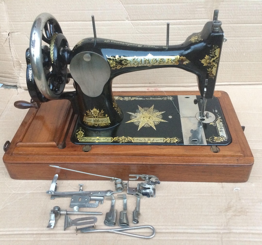 Singer 28K Indian Star Antique Sewing Machine With Accessories - Etsy