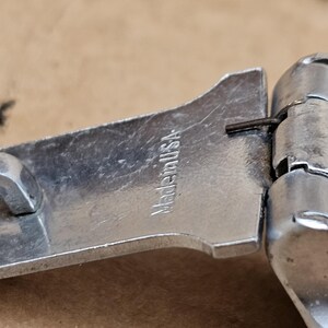 Singer 221 Featherweight Sewing Machine Carry Case Locking Latch Lever ...