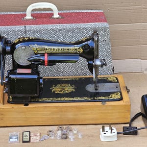Singer 15K Sphinx Antique Electric Sewing Machine - Etsy