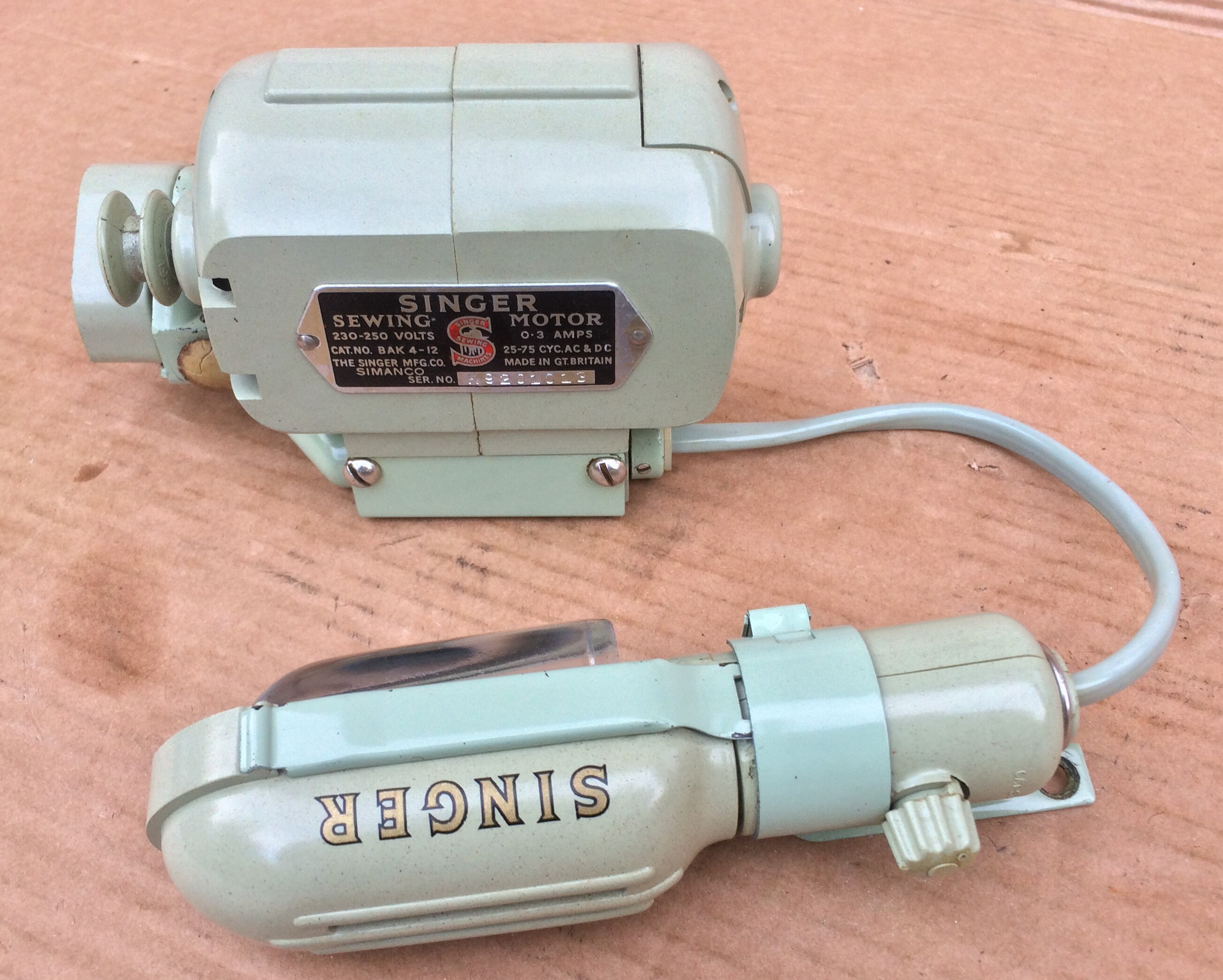 Green Singer 320K/319K Sewing Machine Motor With Light Assembly - Etsy