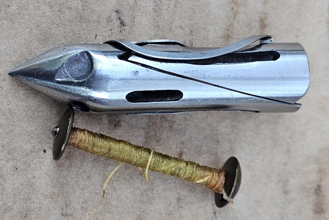 Jones Sewing Machine Shuttle and Bobbin - Etsy