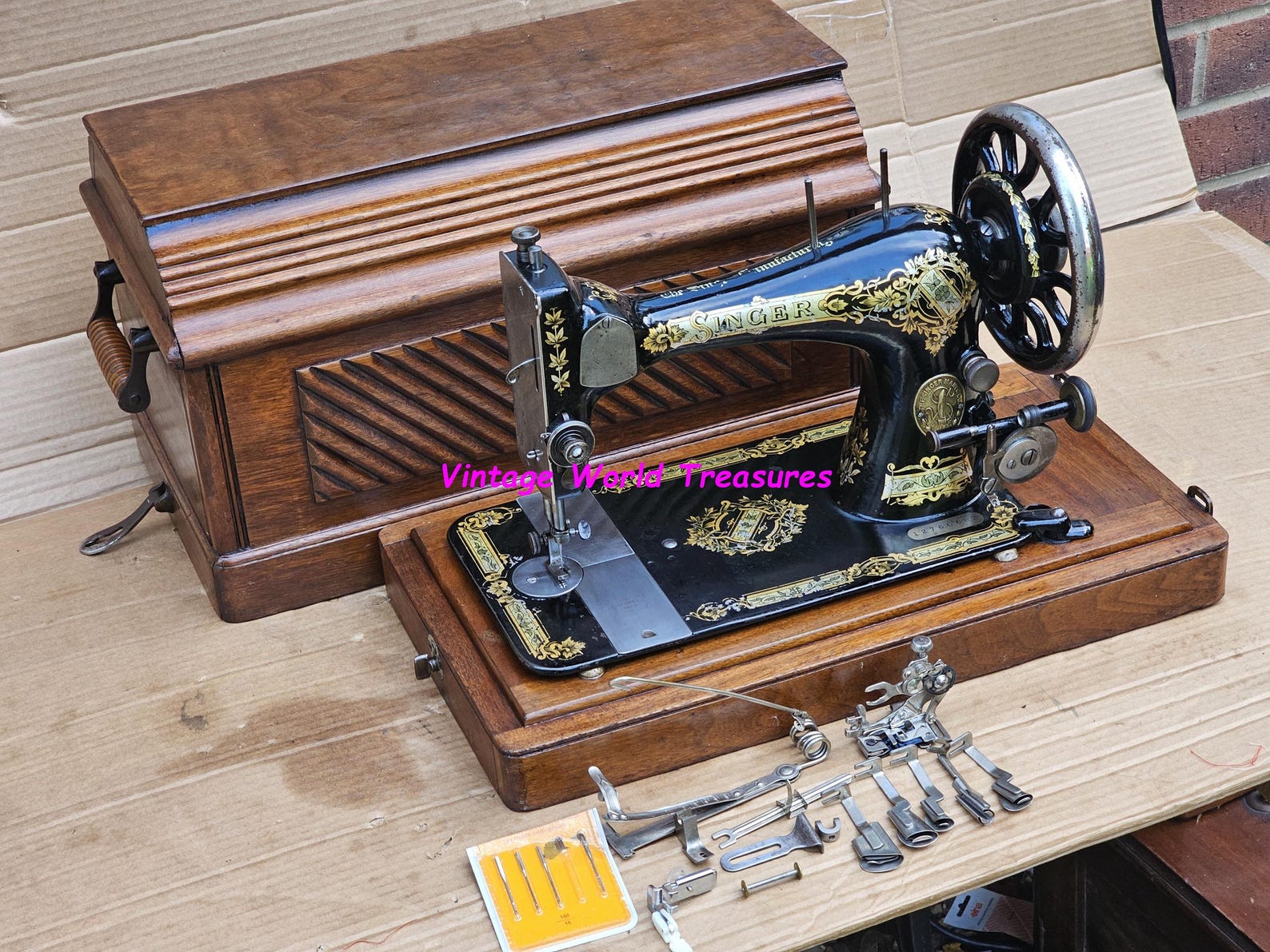 Singer 28 Hand Crank Sewing Machine With Coffin Like Case C1895 - Etsy