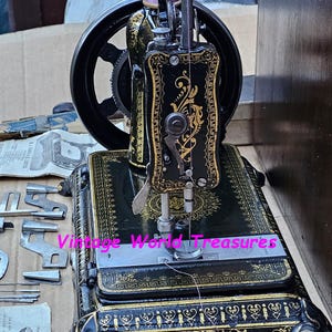 Defiance Lockstitch Antique Sewing Machine With Case and Instruction ...