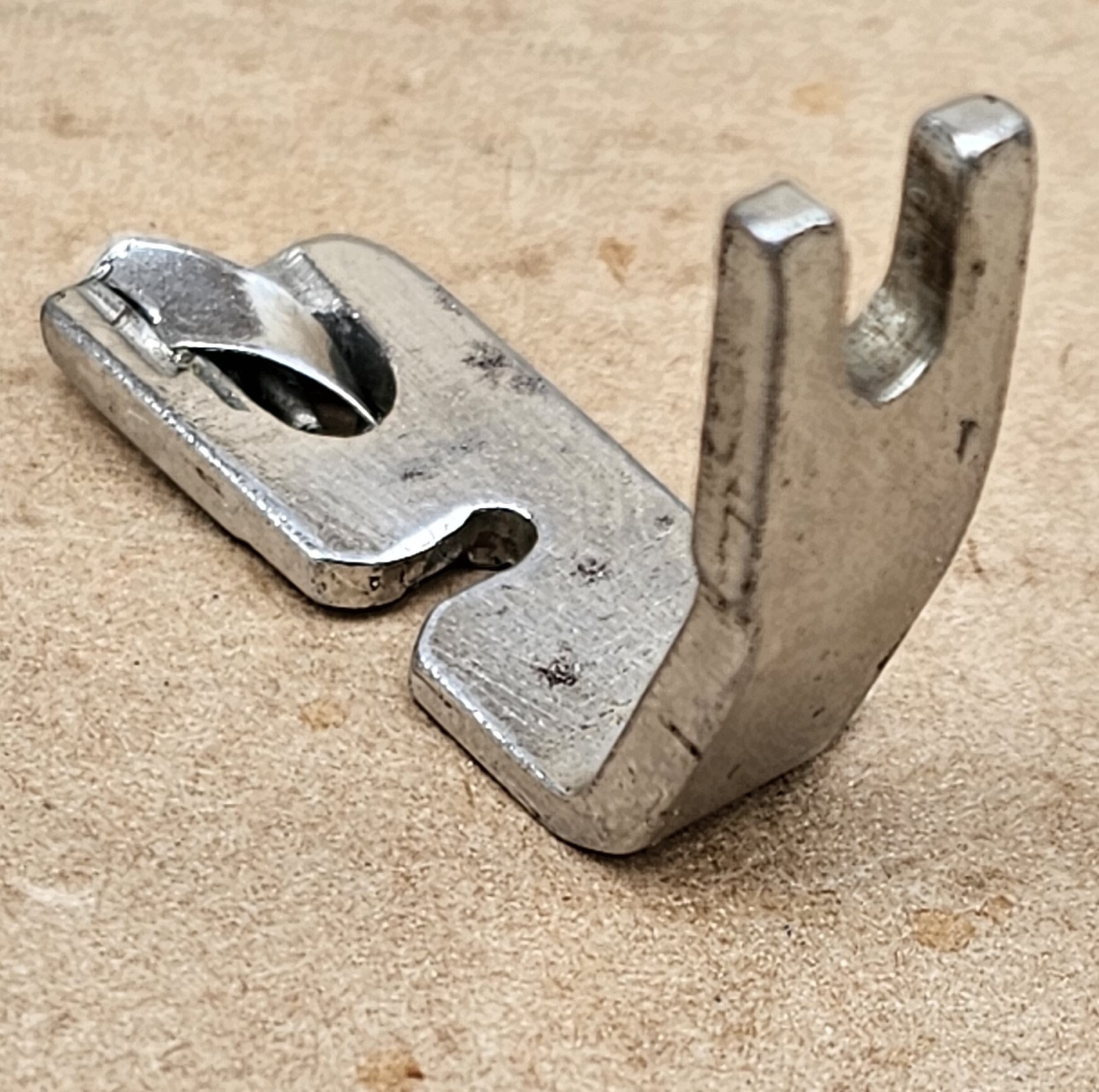 Singer 66 Sewing Machine Back Clamp Narrow/shell Hemmer 28789 - Etsy