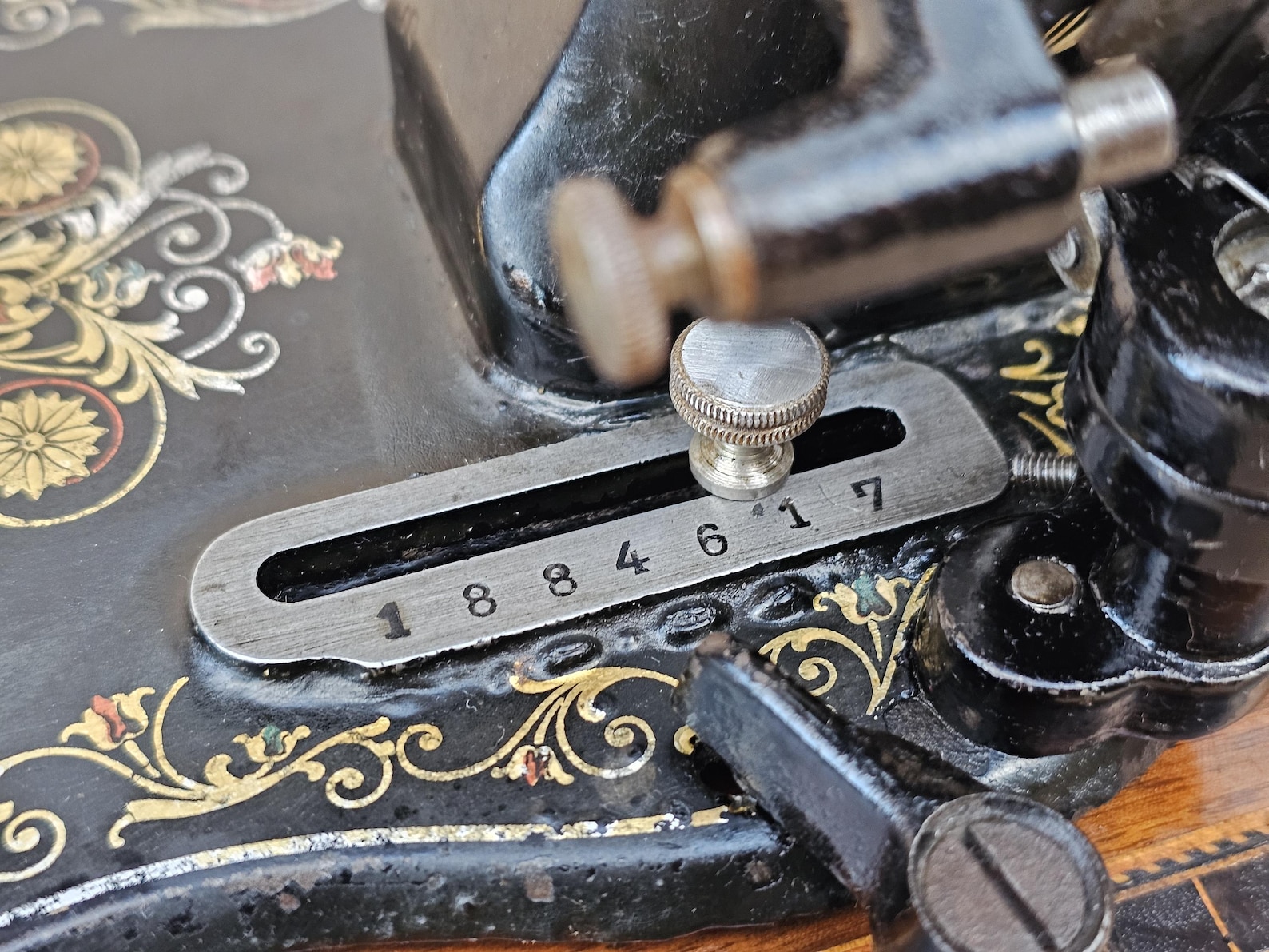 Antique Fiddle Base Hand Crank Sewing Machine - Etsy