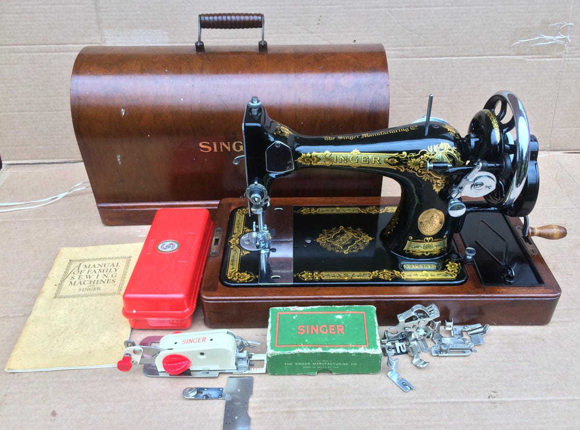 Vintage Singer 28, 28K Hand Crank Sewing Machine With Bentwood Case and ...