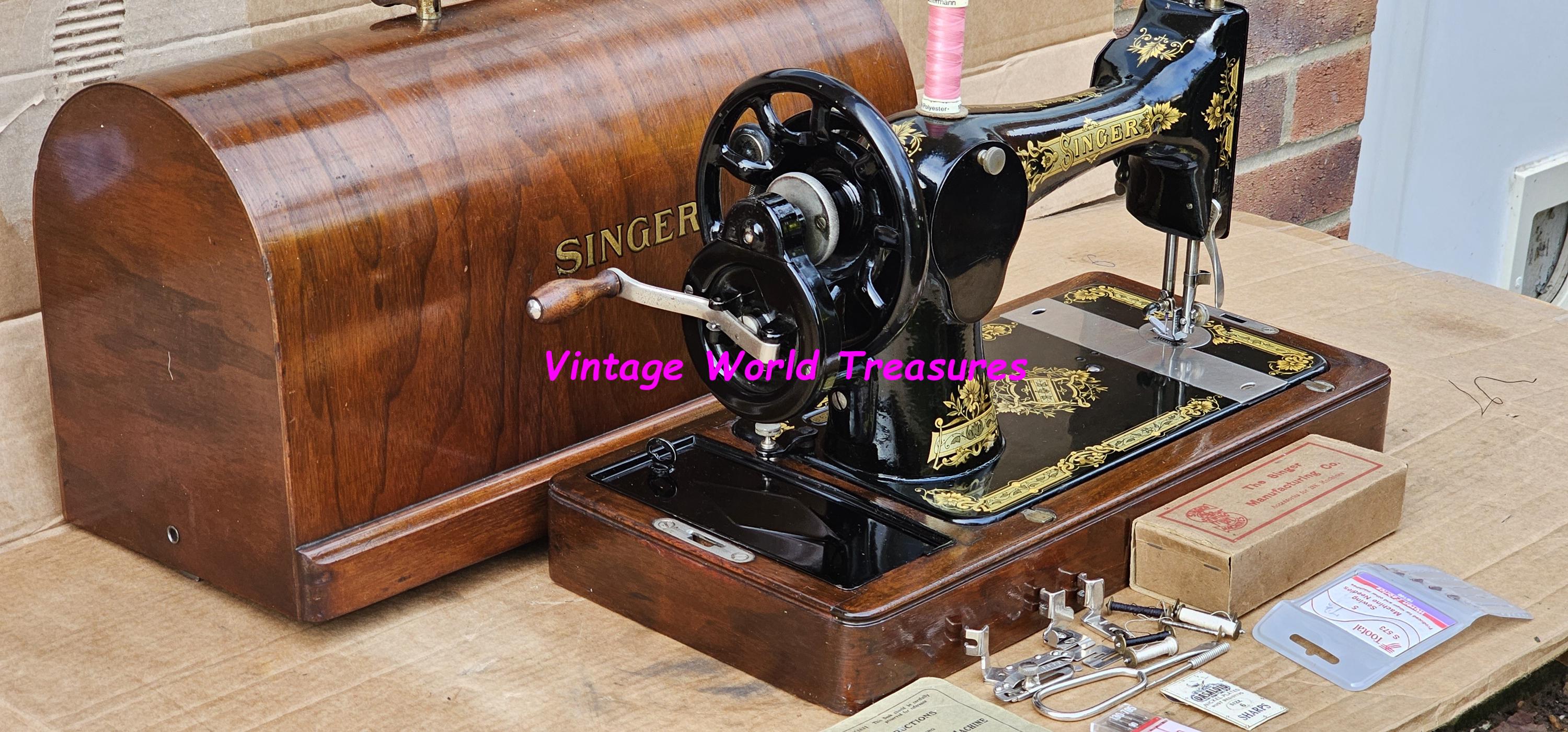 Vintage Singer 28K Blackside Hand Crank Sewing Machine With Bentwood ...