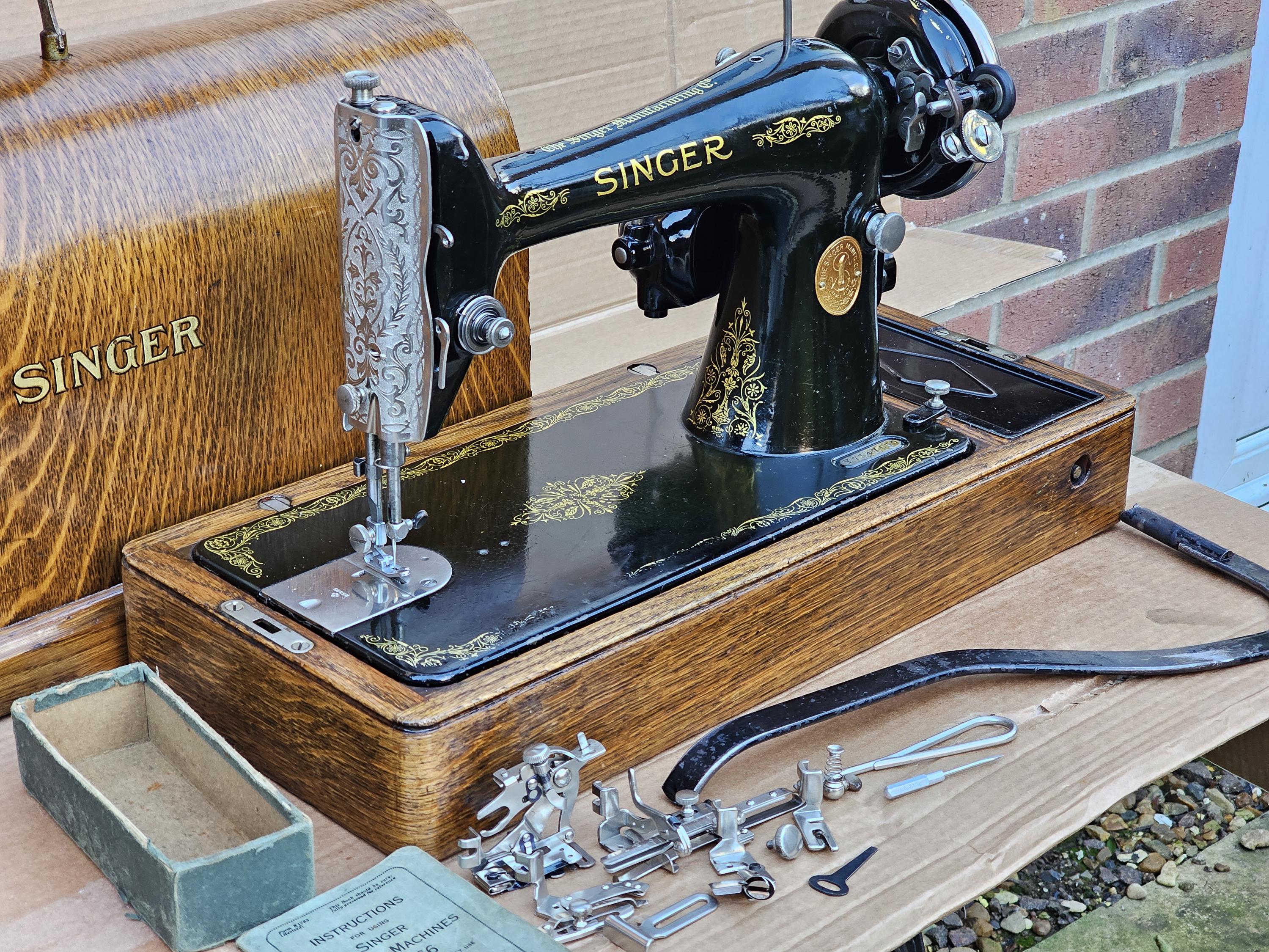 Singer 66K Sewing Machine With Knee Speed Controller - Etsy