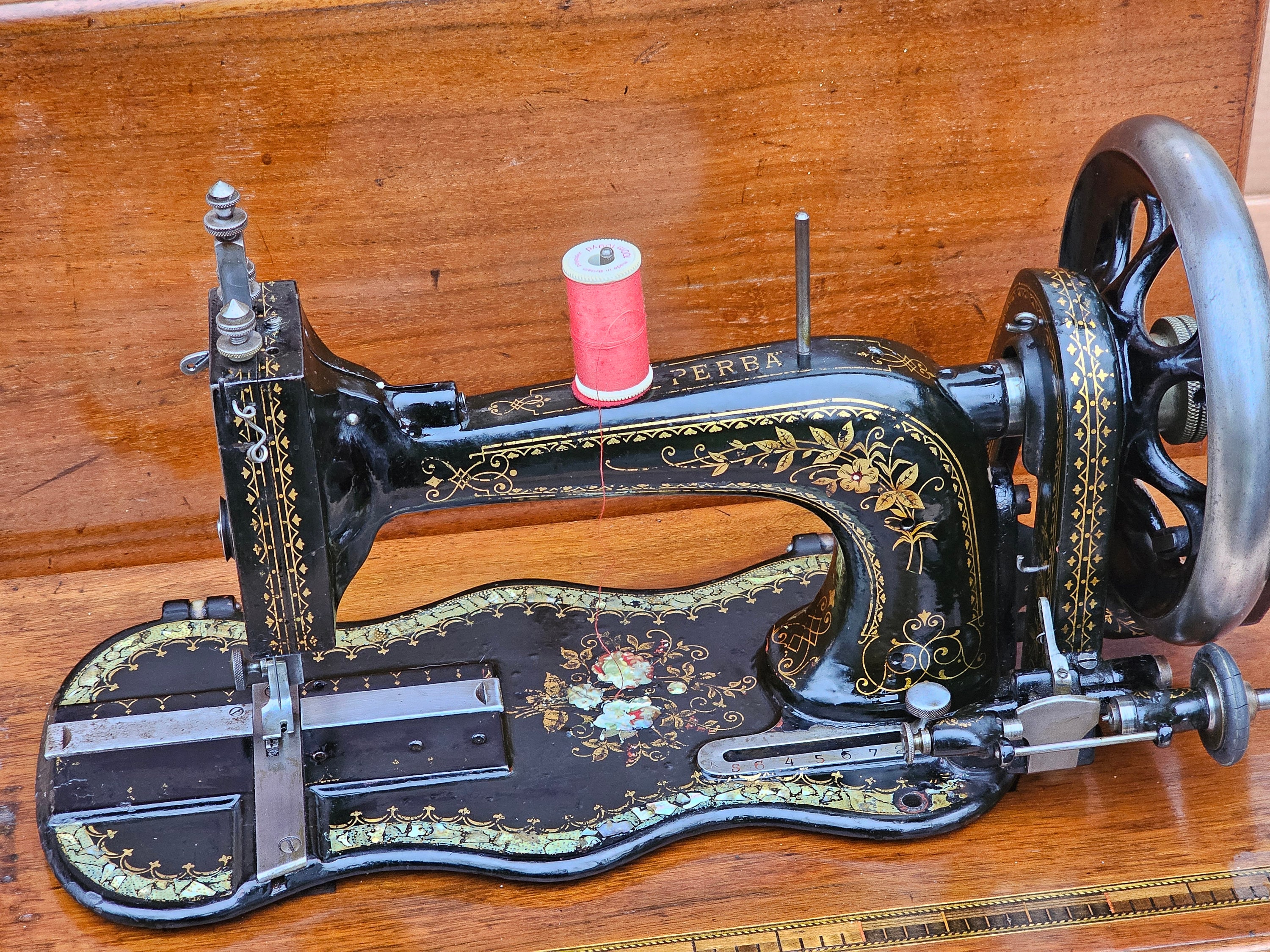 Antique Wertheim Superba Fiddle Base Hand Crank High Arm Transverse ...