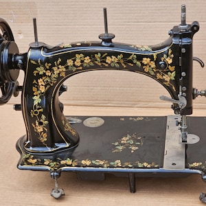 LA MODERNE Hurtu Veritable Antique Lockstich Sewing Machine Paris Head ...