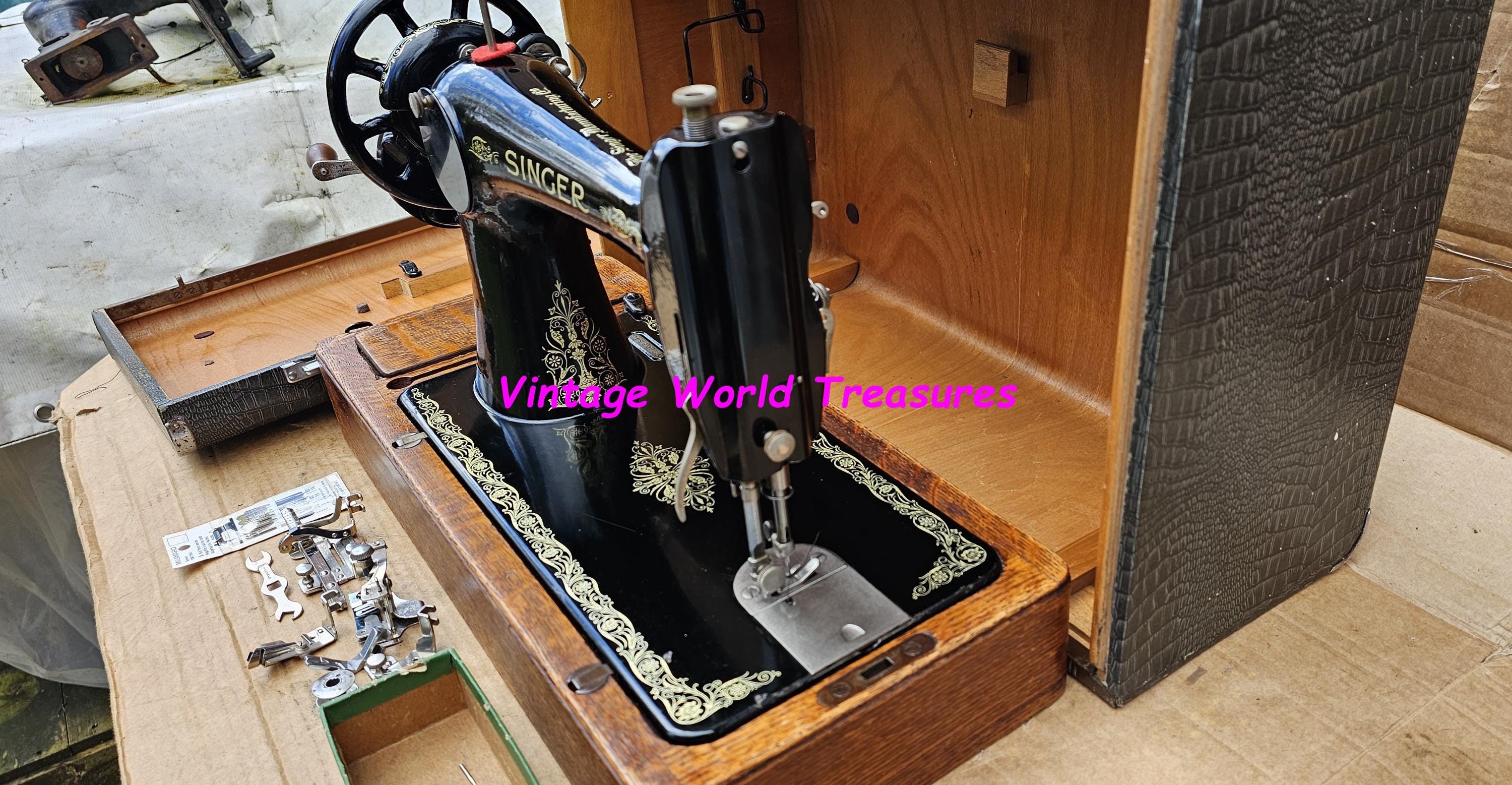 Singer 66K Blackside Hand Crank Sewing Machine With Attachments - Etsy
